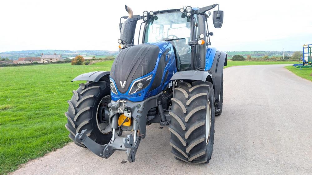 Valtra T174 A for Sale - Curtis Agricultural