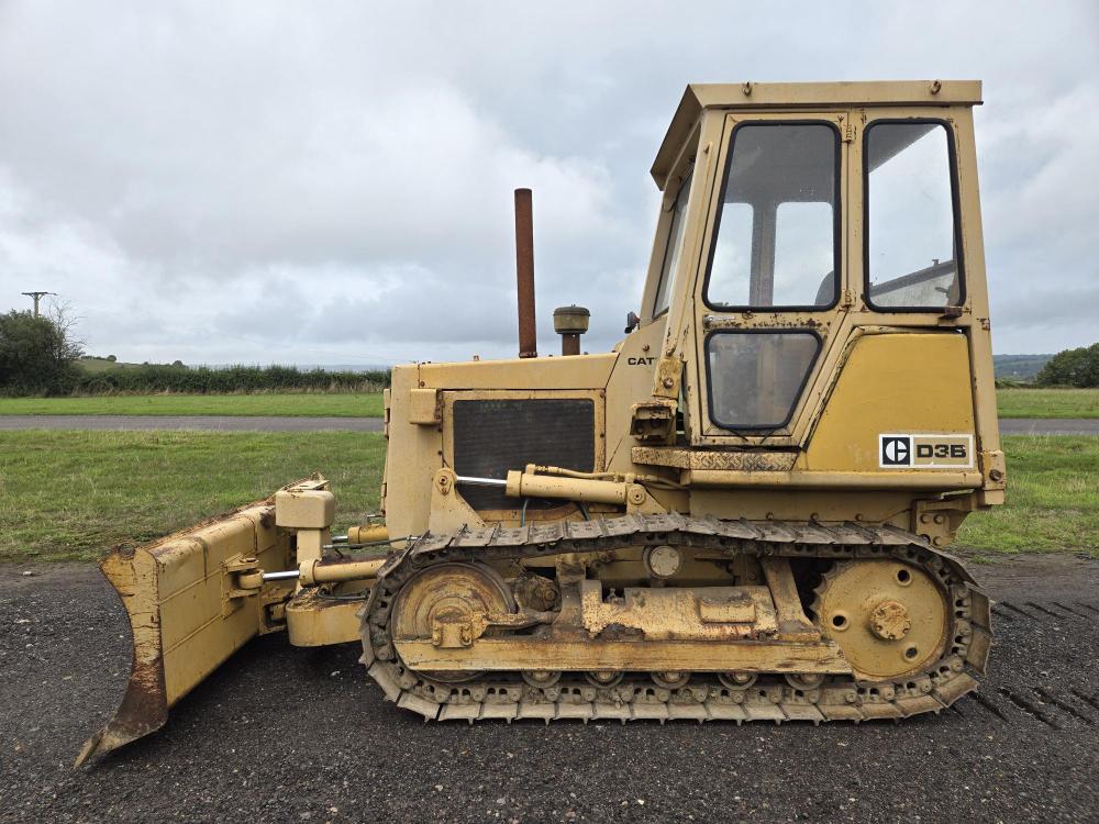 Caterpillar D3B Dozer for Sale - Curtis Agricultural