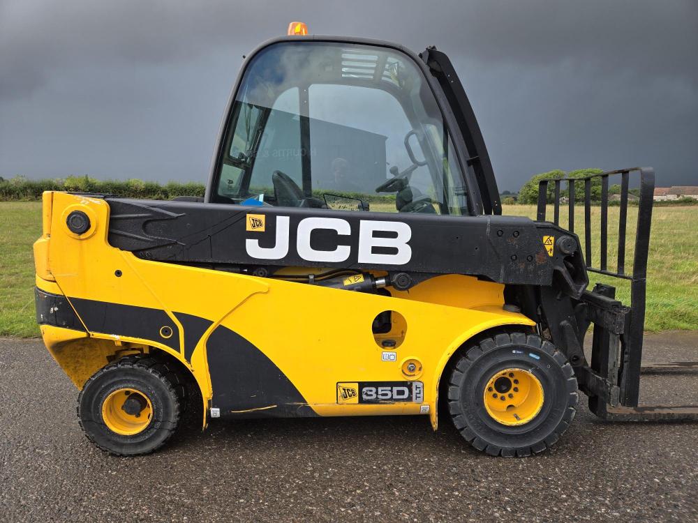 JCB 35D TLT for Sale - Curtis Agricultural