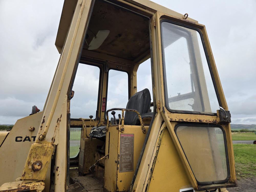 Caterpillar D3B Dozer for Sale - Curtis Agricultural